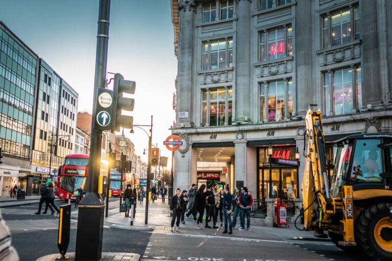 A Guide to an Evening on Oxford Street - Marble Arch Hotel